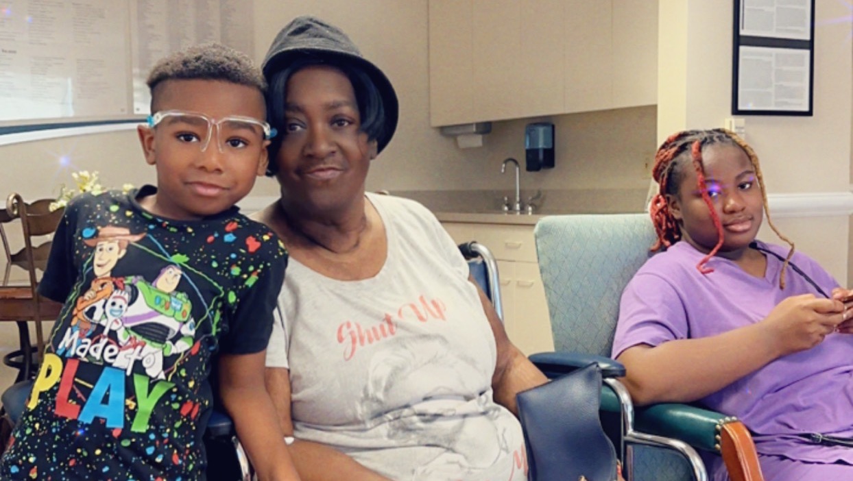 Fundraiser by Kayla watson : Honoring Linda: A Family's Heartfelt Farewell