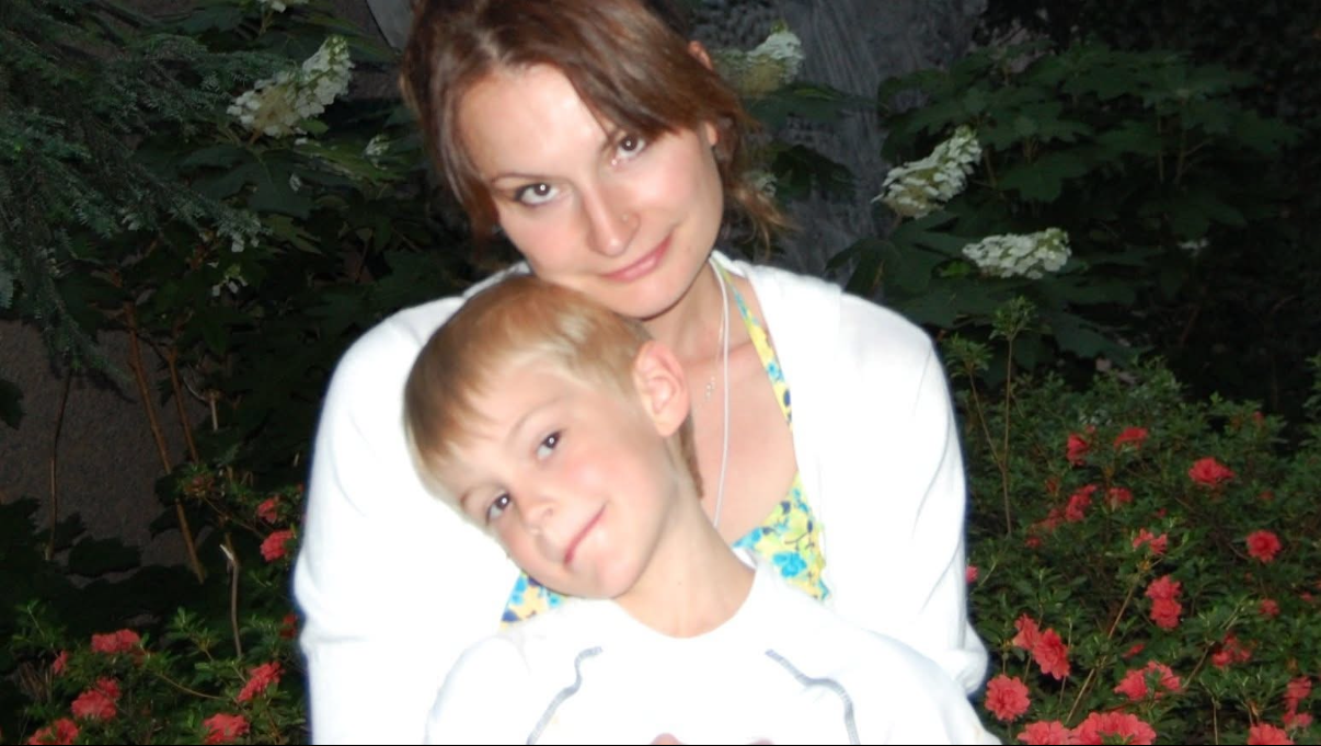 Fundraiser by Javen Davis : Help Chrissy's Kids After Tragedy