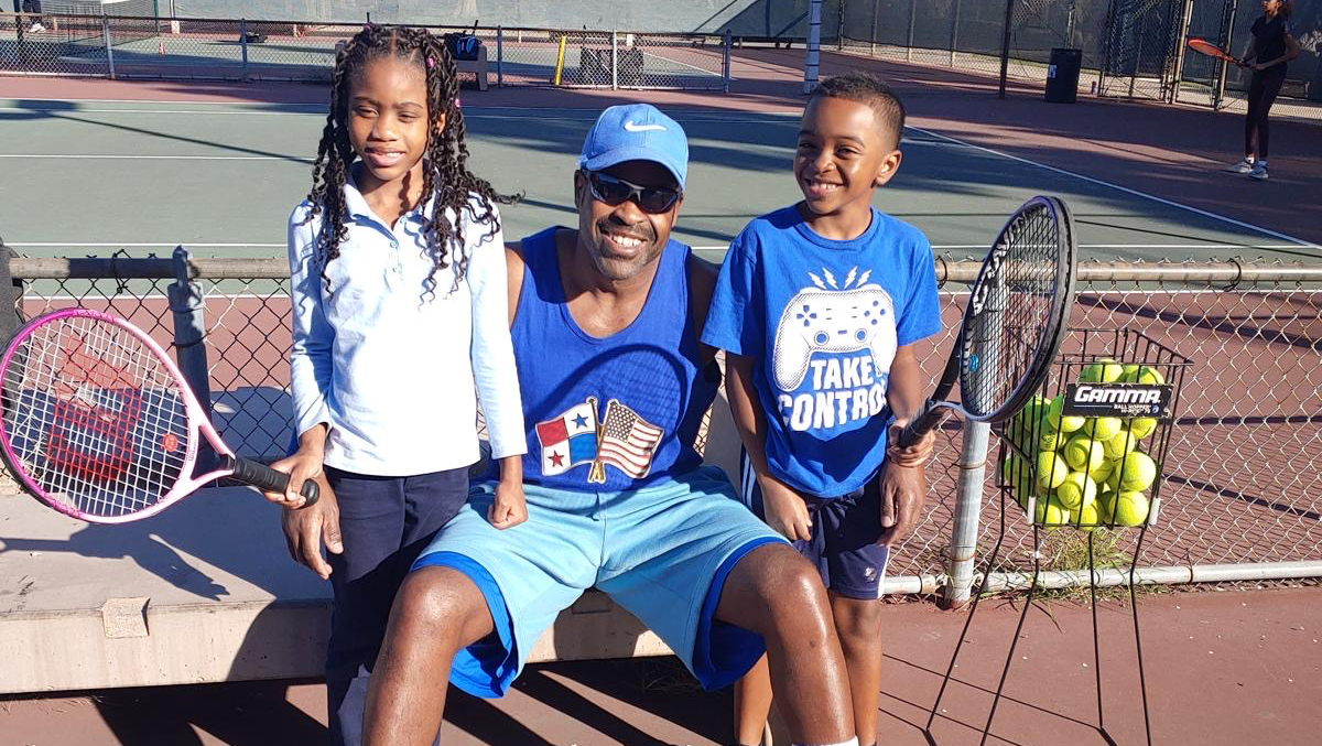 Fundraiser by Laura Cardenas : Support Rolando’s Journey back to his Family