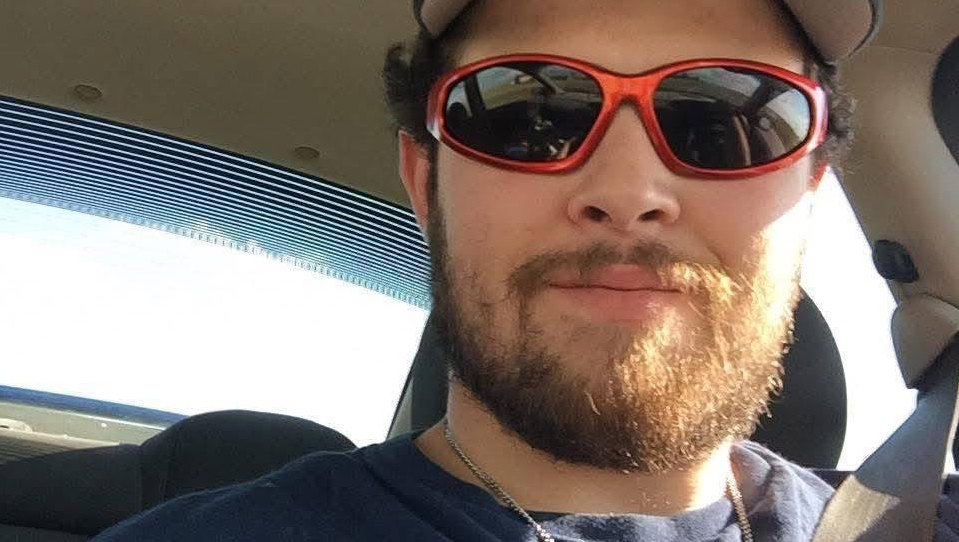 Fundraiser for Richard Piatt by Elizabeth Escobar : In Memory of Sye Voth: Funeral Support