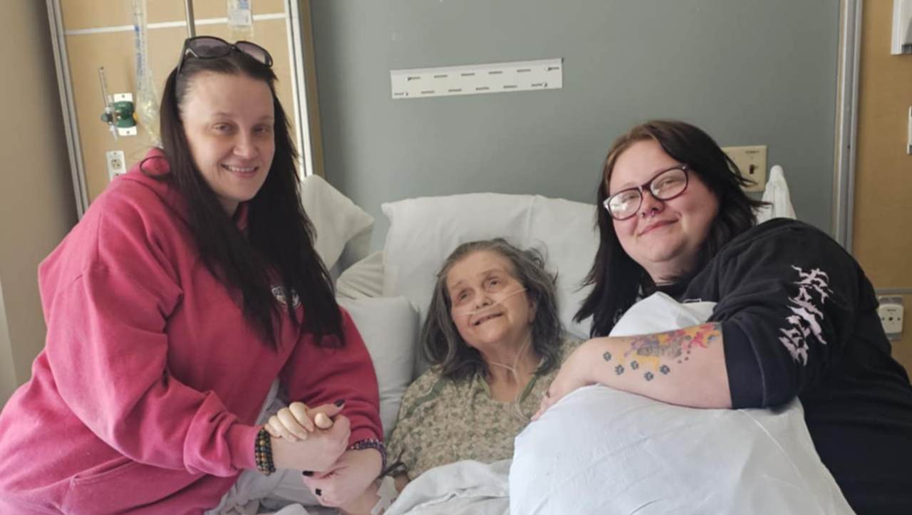 Fundraiser by Amber Stickles : Help support Angela Crowe's final journey