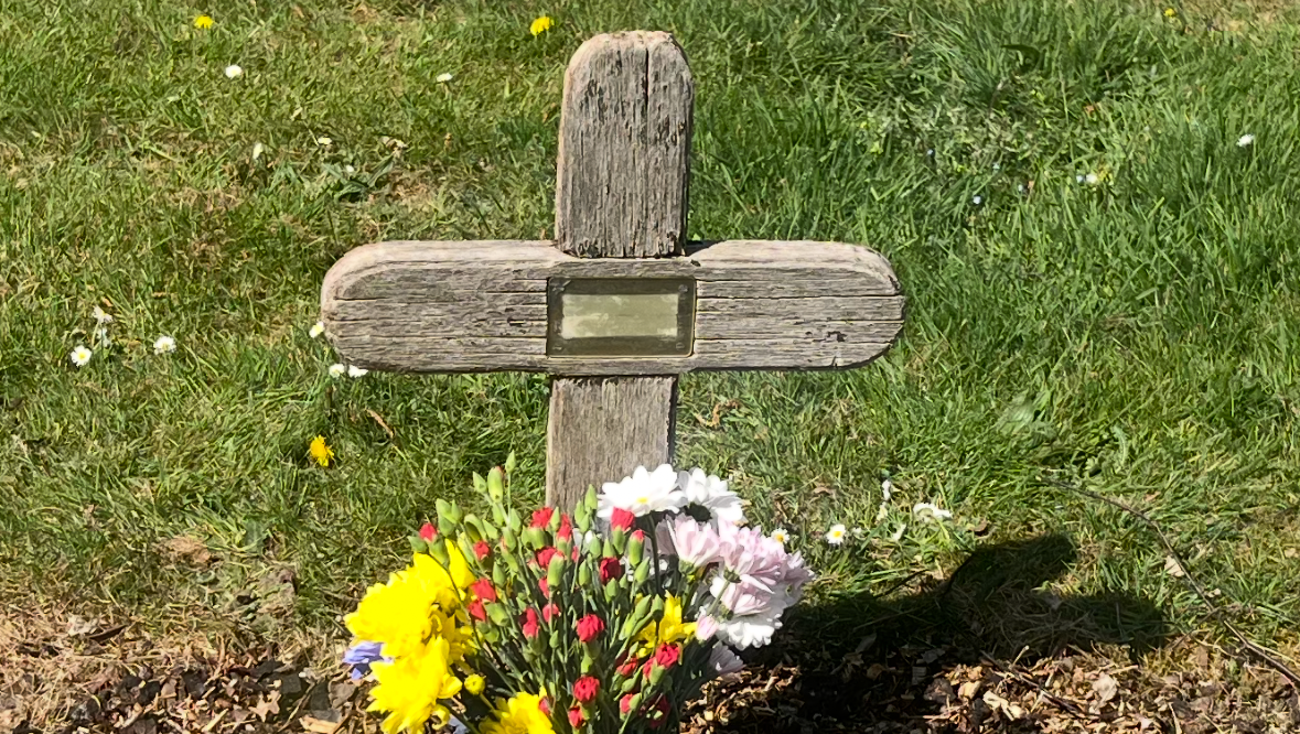 Fundraiser by Tara Plummer : Trying to buy my father a headstone who ...