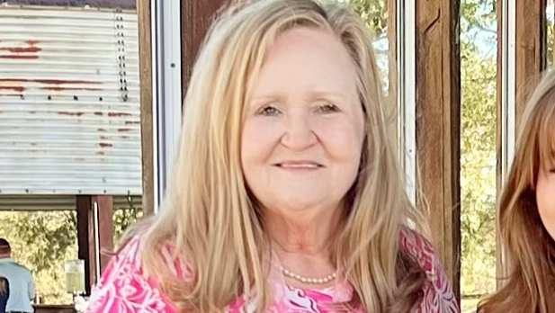 Fundraiser for Tamie Mattox by Rebecca Turner : Tam Lark’s Tumor Treatment