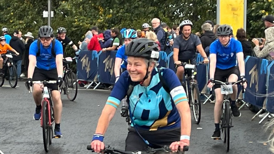 Fundraiser by Gillian Sinnott : My Tour De 4 Fundraiser to Fight Cancer