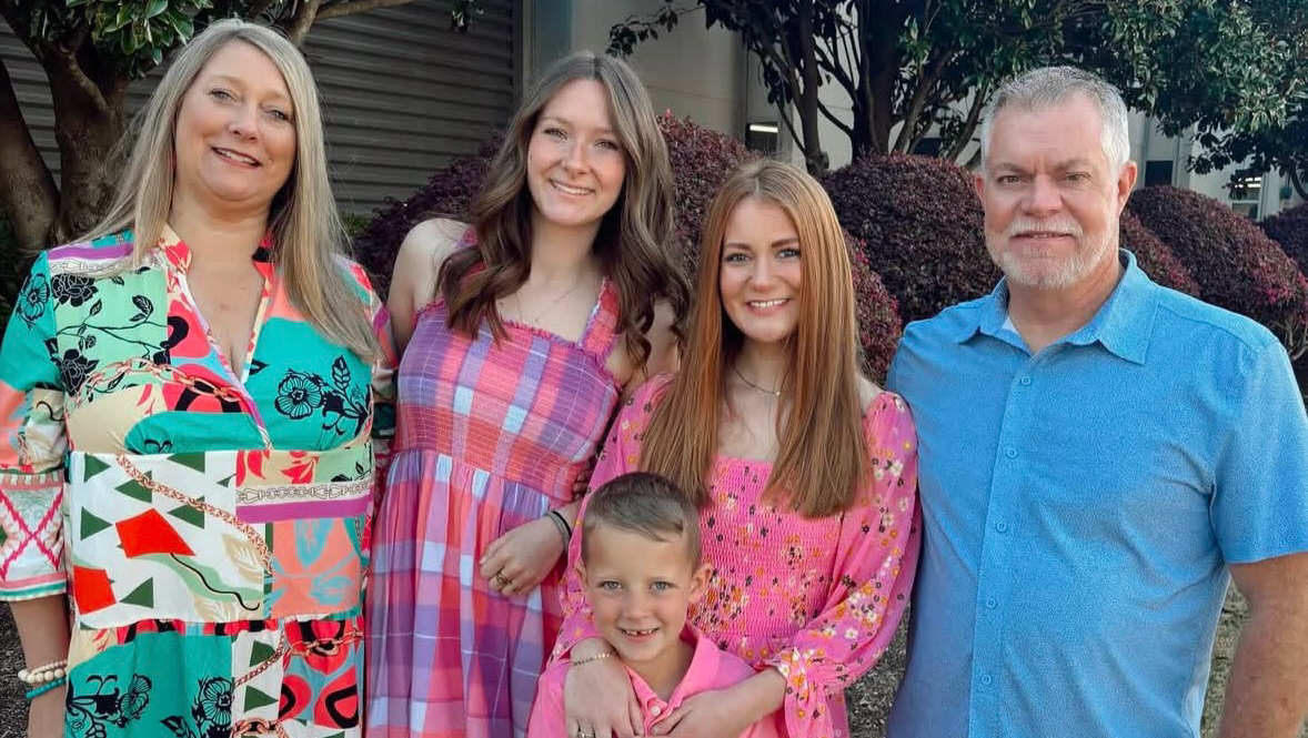 Fundraiser for Monica Loftis by Friends of the Loftis family : In ...