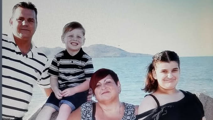 Fundraiser by Rochelle Russell : Support for Linda, April and Nash