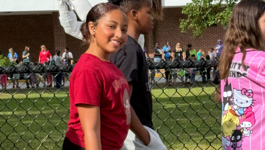 Fundraiser by Stephanie Pagan : Cheer On Isabella's New Adventure