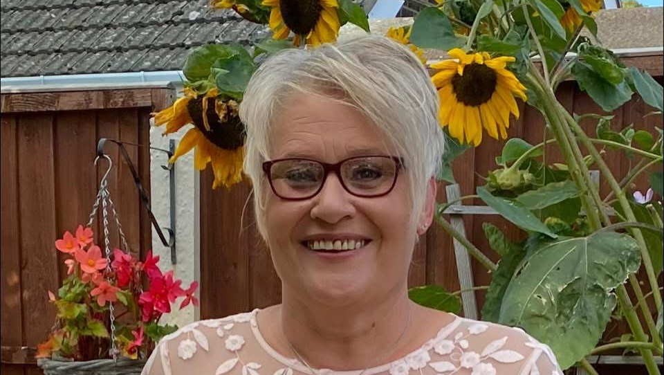 Fundraiser by Ian Hindle : Petra Hindle (Memorial Bench Fund)