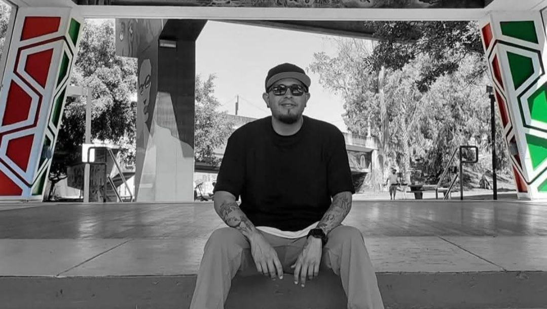 Fundraiser by Eric Robles : Help Eric kickstart his sign shop