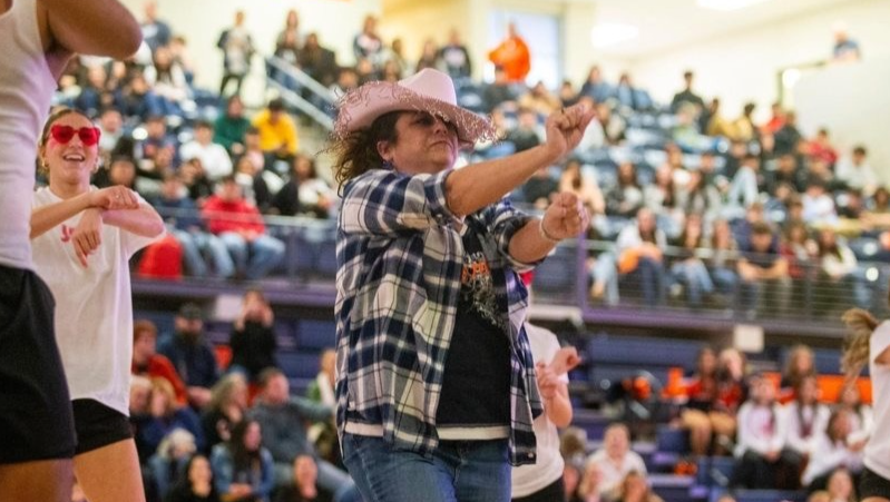 Fundraiser for Kim Shepard by Lillian Dunlap : W.E. LOVE MRS.SHEPARD!!