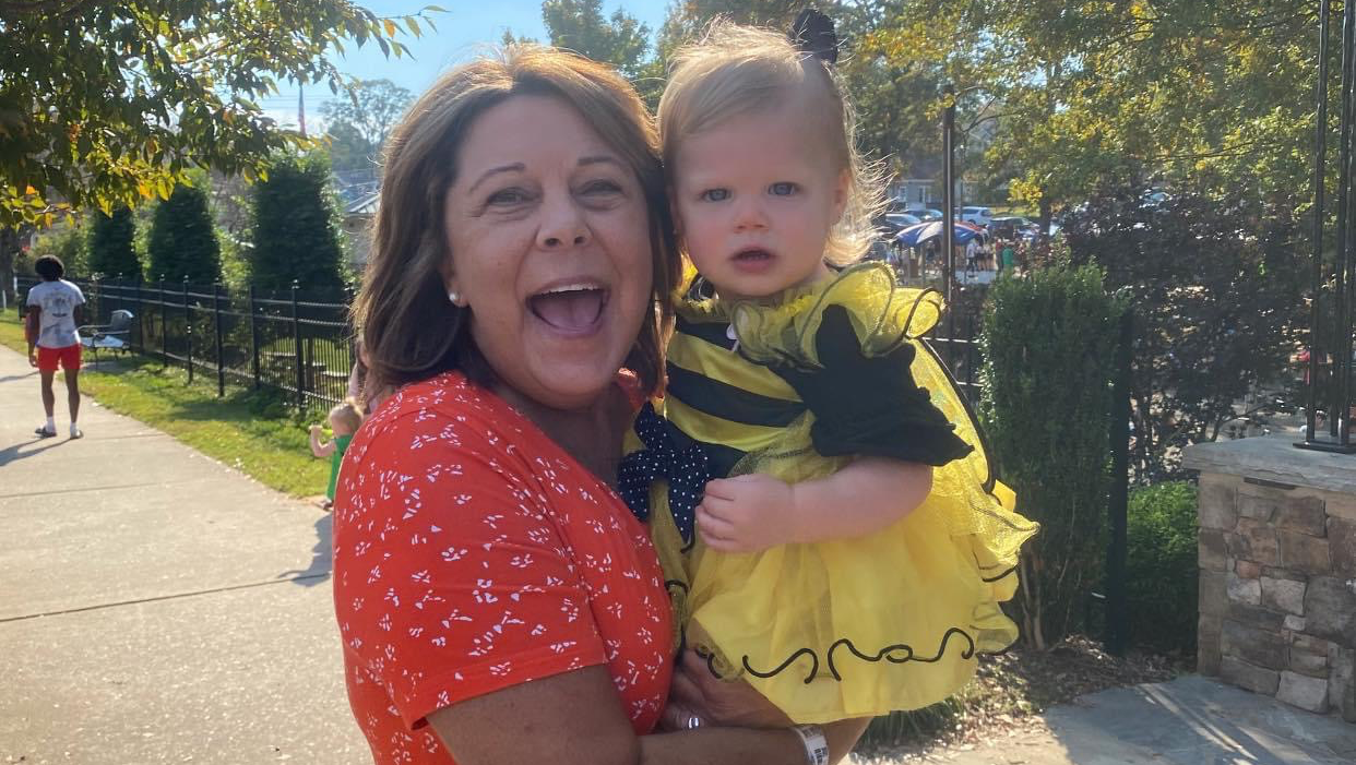 Fundraiser for Judy Donaldson Hill by Brittany Hill : Aid Judy's Lung ...