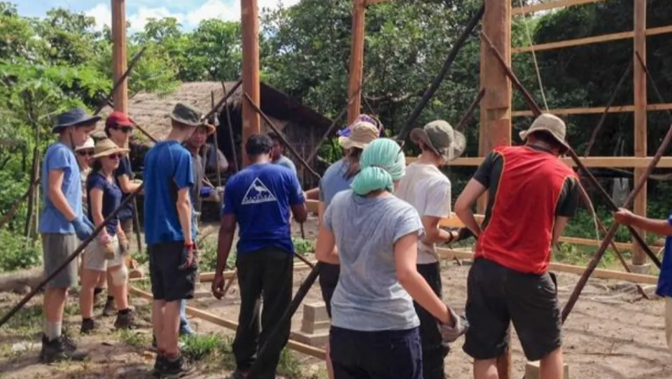 Fundraiser for Steven Calver by Emma Calver : Camps international Peru ...