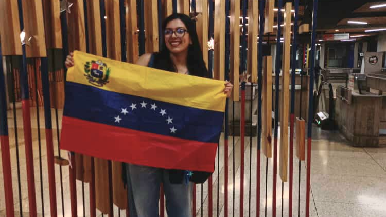 Fundraiser by Sofia Rivas : Sofía Coming Home from UWC - Sofía Vuelve de UWC a Casa