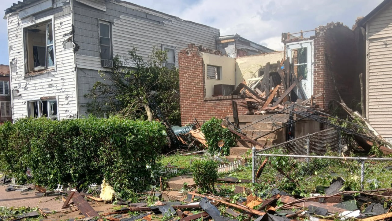 Fundraiser for Eric A Robinson by Toya Robinson : "Help Rebuild Bustang ...