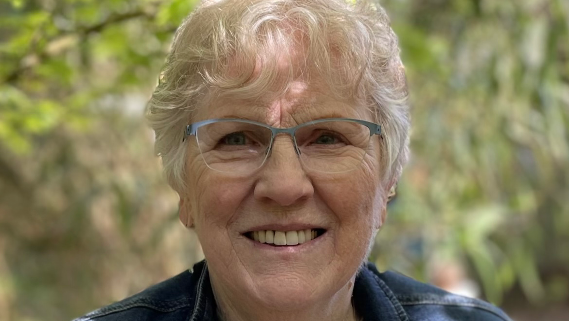 Fundraiser by Angela Meadows : Support Karen's ICU and Memorial Costs