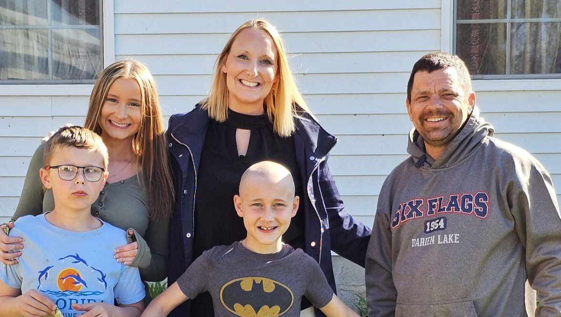Fundraiser for Jessica Newcomb by Lindsay Stone : Help the Newcomb ...
