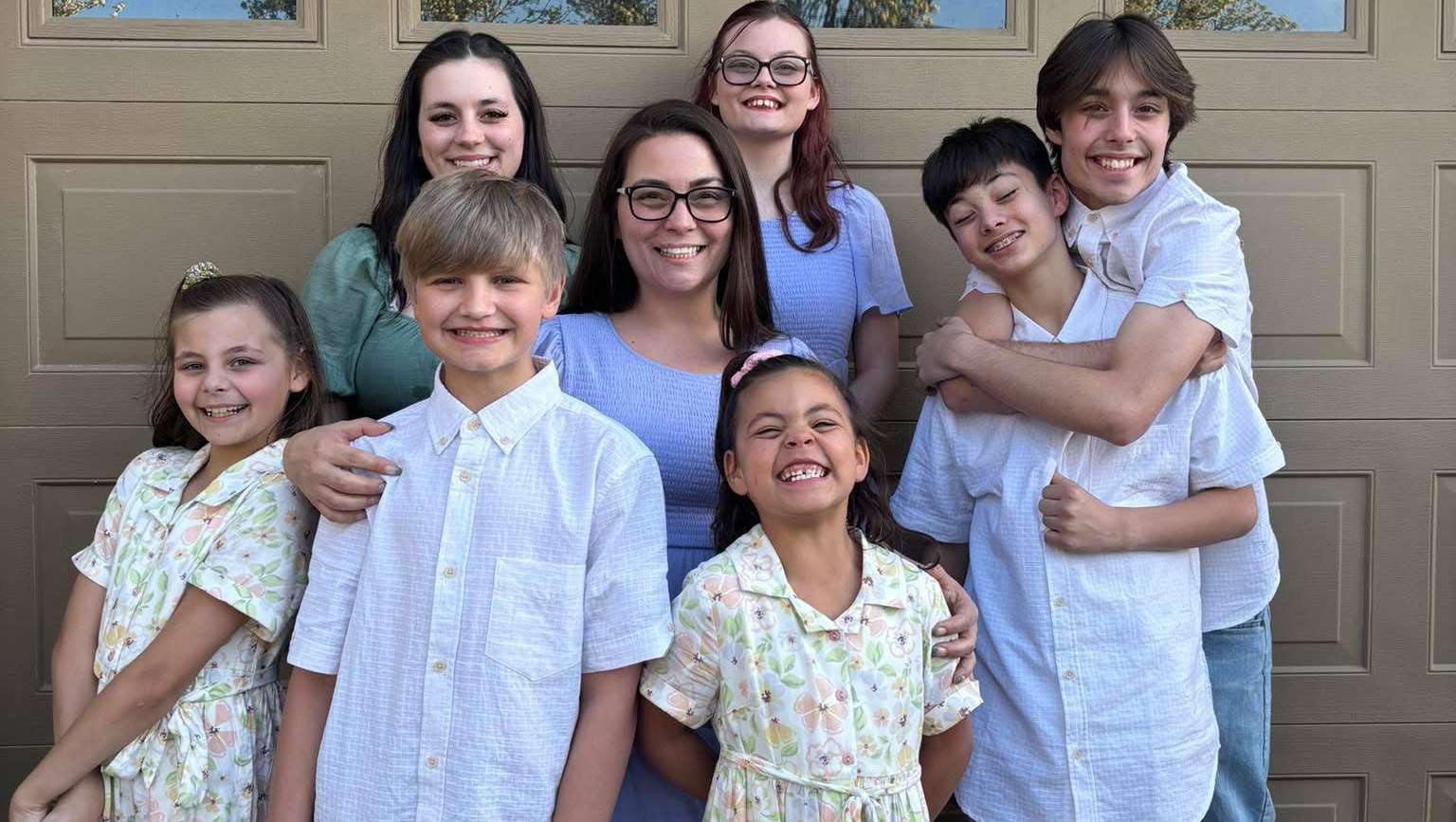 Fundraiser for Elizabeth Revlett by Dezirae Serrano : Support Elizabeth's Move to New Beginnings