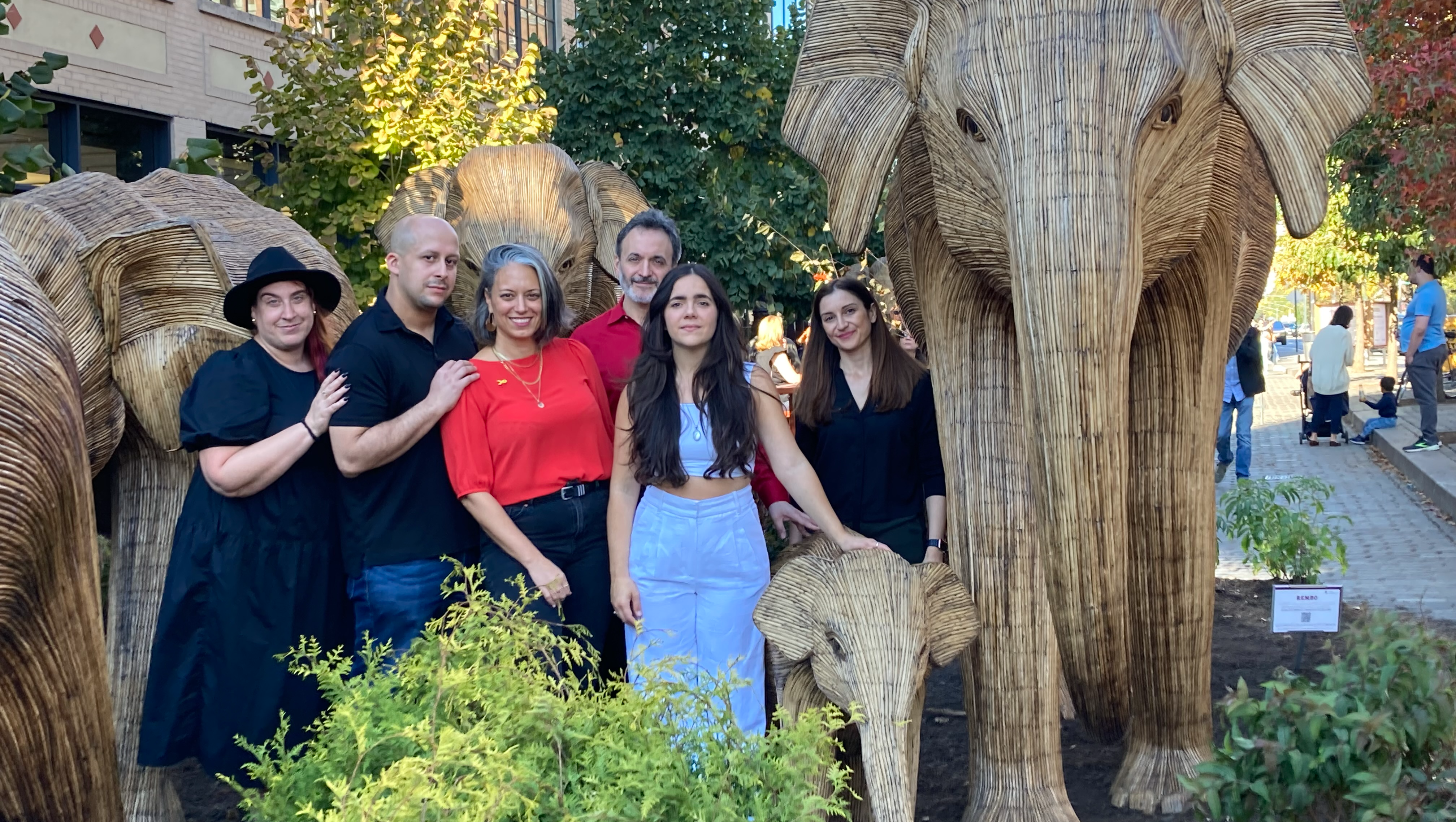 Fundraiser by Akia Squitieri : Support ÉLÉPHANT's Journey to Los Angeles