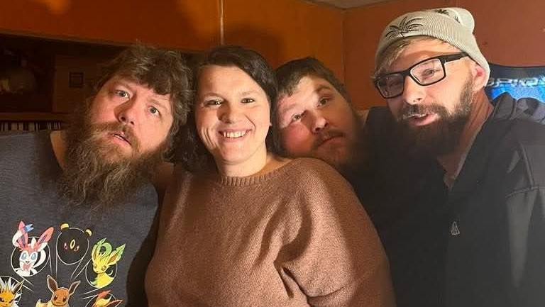 Fundraiser by Marcy Cook : Lifting the Stelina Cook Family in there ...