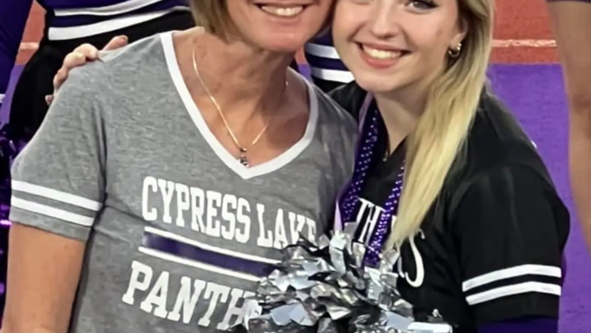 Fundraiser by Mia Richmond : Support Mia's Mom in Her Cancer Battle