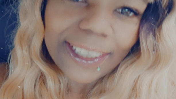 Fundraiser by Venus Johnson : Honor Clarice West with a Joyful Memorial