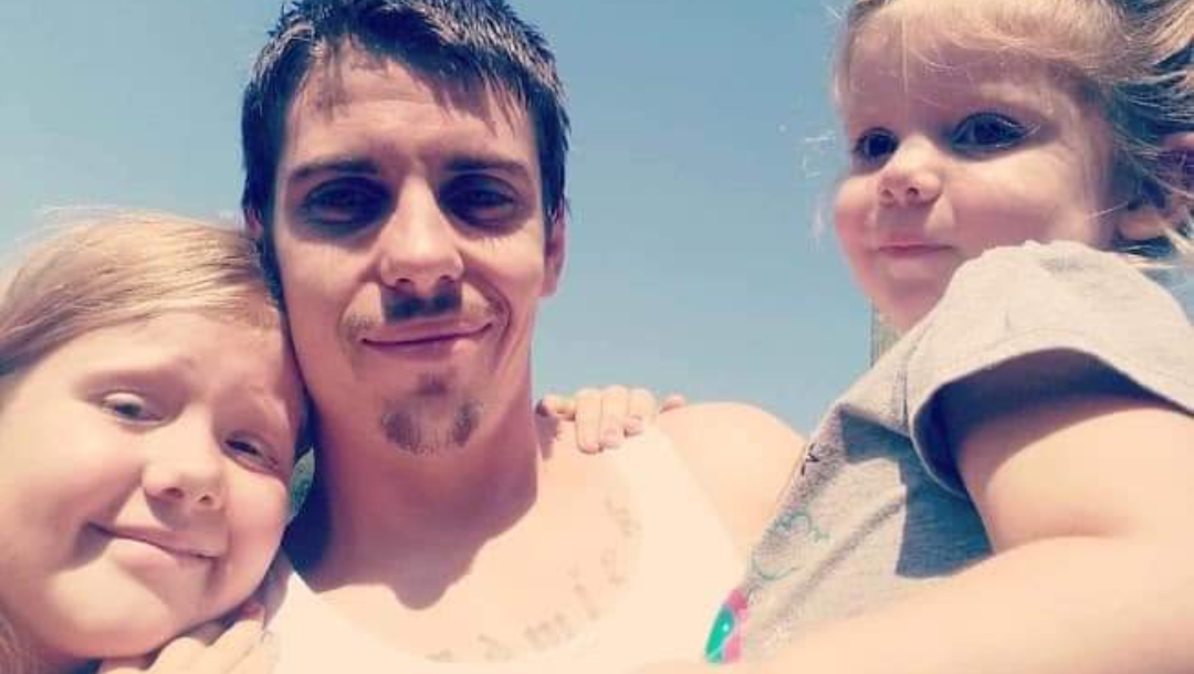 Fundraiser by Sarah Blake : Help Daniel Hardwick's Family in Grief