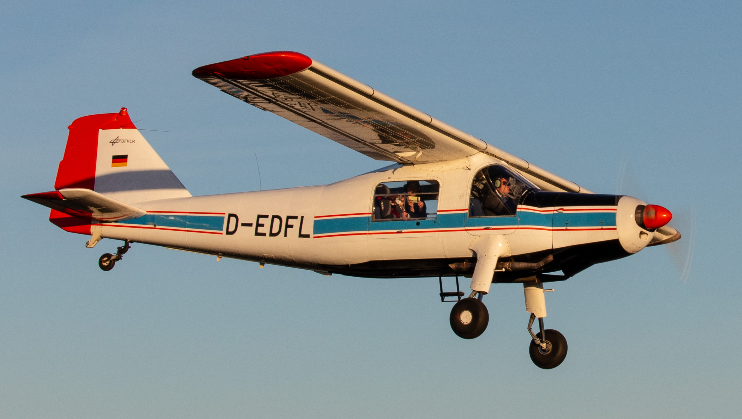 Fundraiser by Sebastian Thoma : Deutsche Luftfahrtgeschichte - Rettung ...