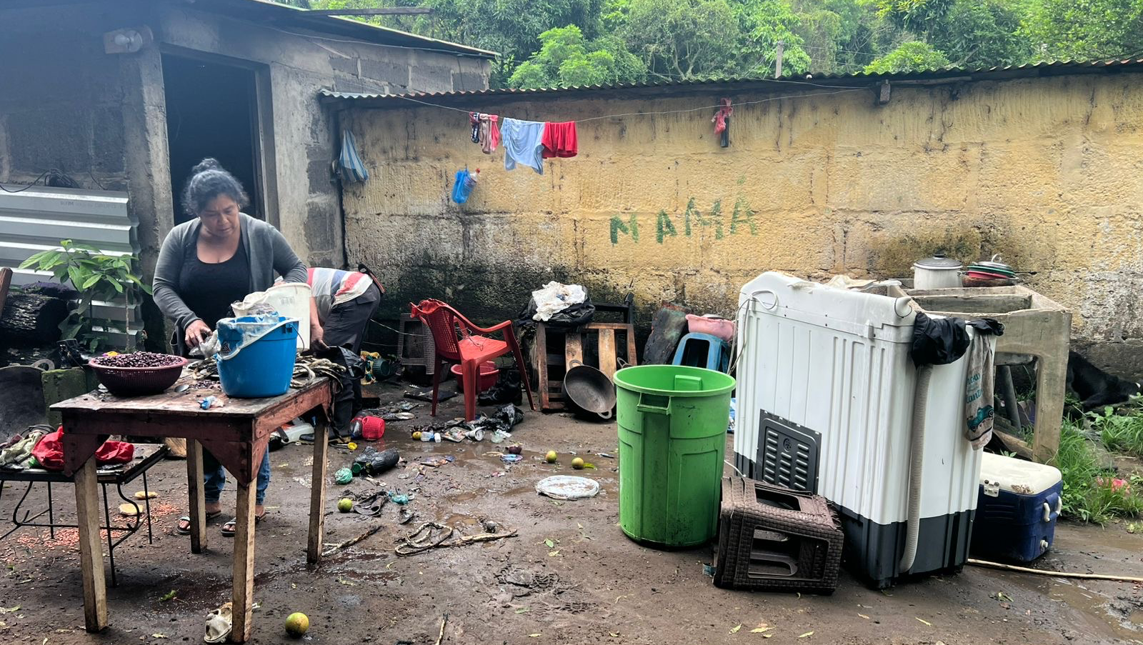 Fundraiser by Perla Hurtado : Incendio de casa de Fanny