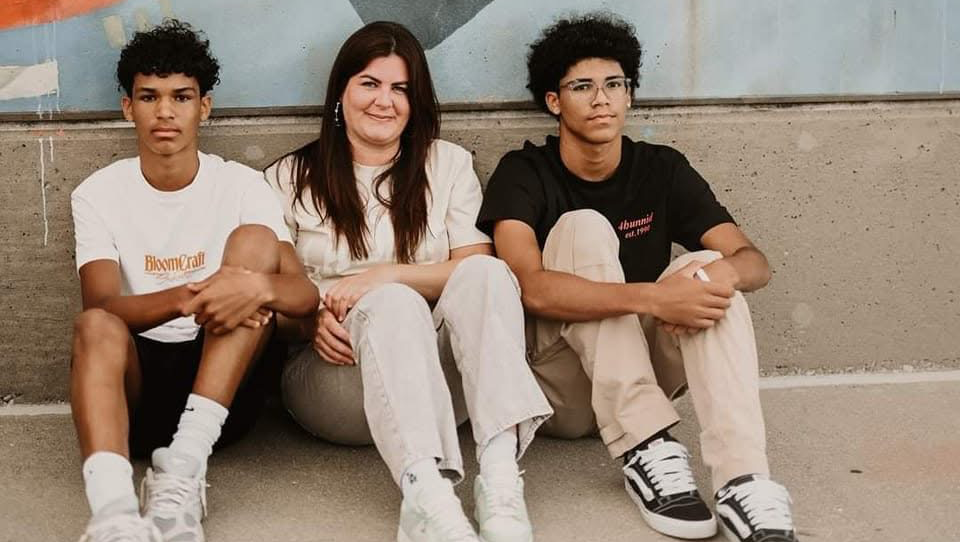 Fundraiser for Victoria Jansen by Hannah Low : Please Support Victoria ...