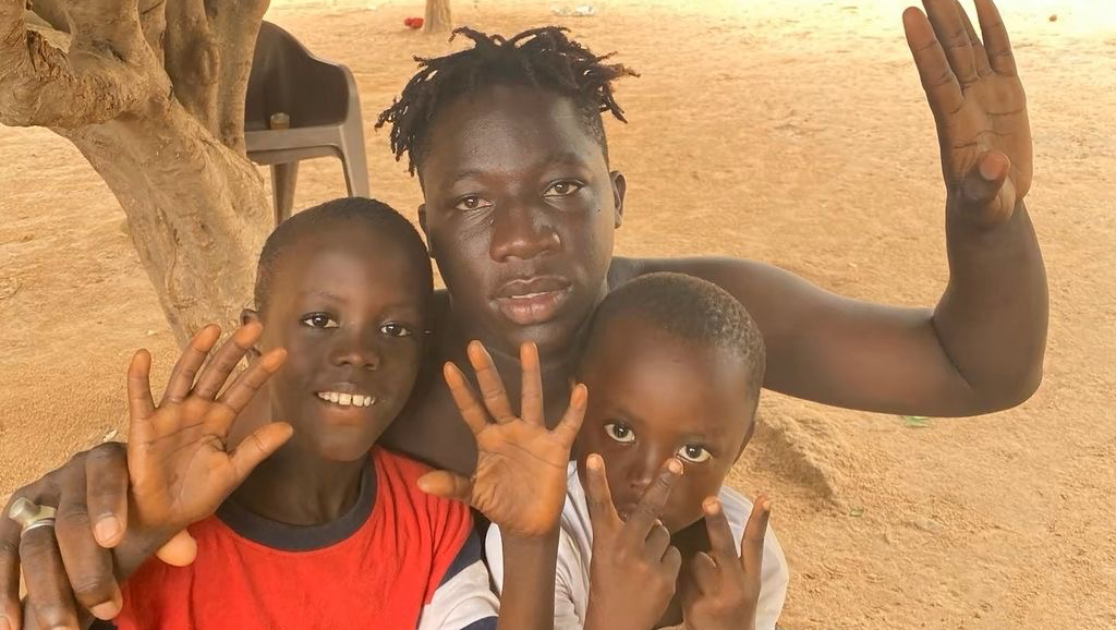 Fundraiser by Simon Tapia : Help Makuwa and Abtou Find Stability