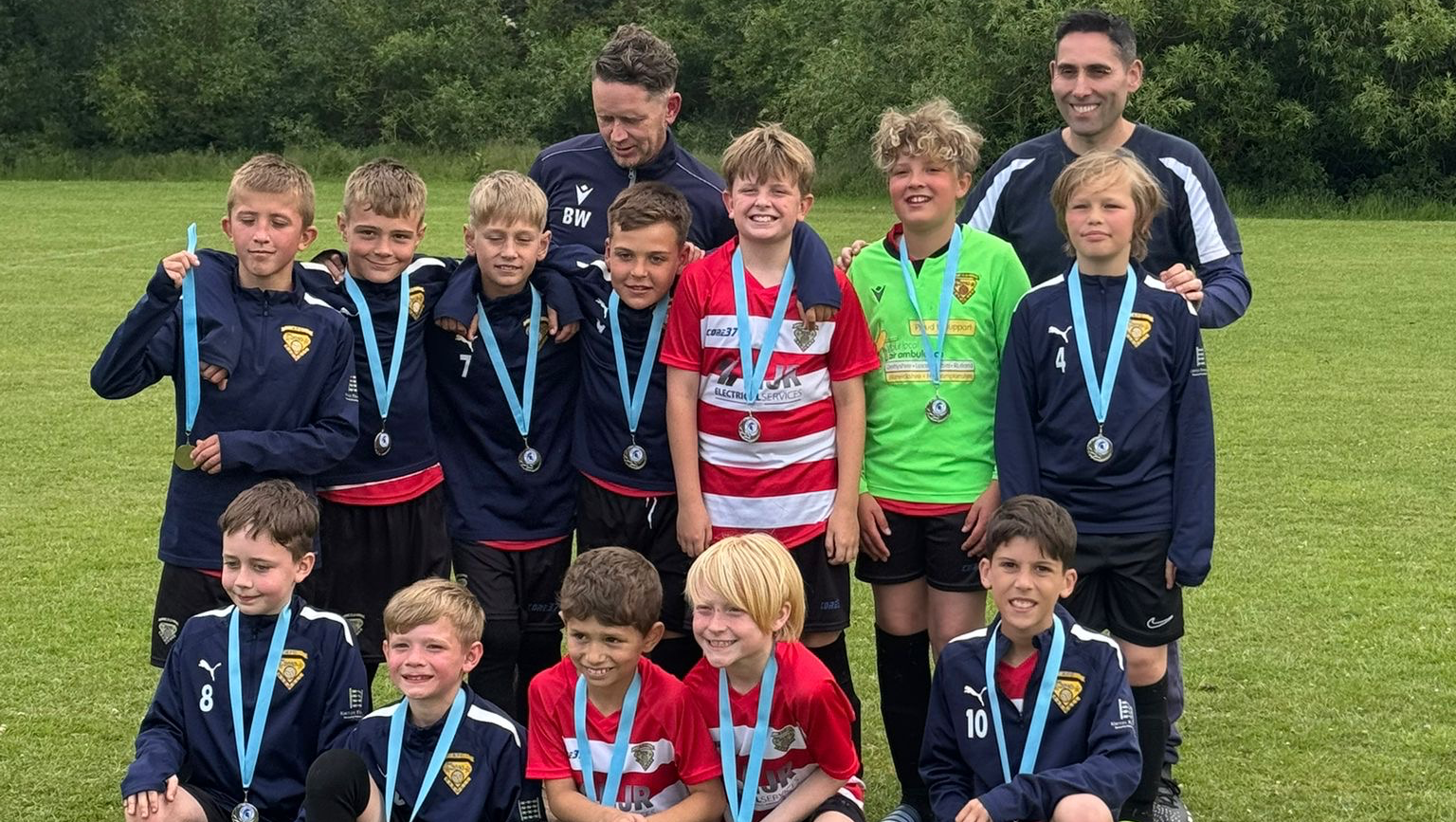 Fundraiser by Sarah-louise Needham : Barwell Dragons U11’s Football Team