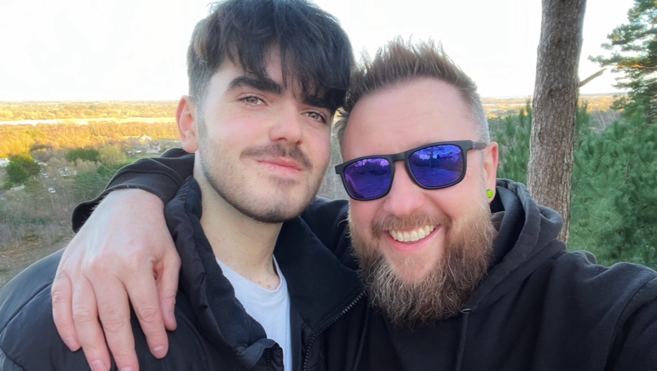 Fundraiser by Stuart White : Stuart and Josh are doing a tandem skydive ...