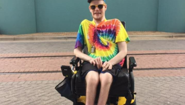Fundraiser by Ben Price : Help Darren take a real shower!