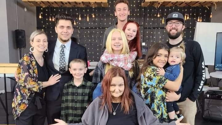 Fundraiser by Elizabeth Farrar : PLEASE HELP WITH MOMS (PEGGY BELL ...