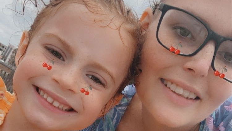 Fundraiser by Zoa Duke : Support Larissa's Funeral and Her Daughter Arayah