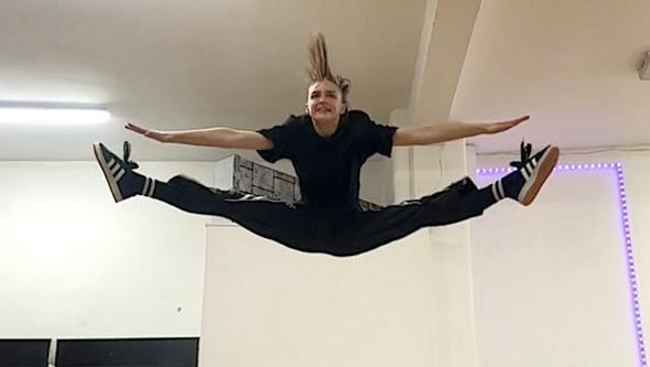 Fundraiser by Rachel Astley : Zoriana - Ukrainian war refugee to London ...