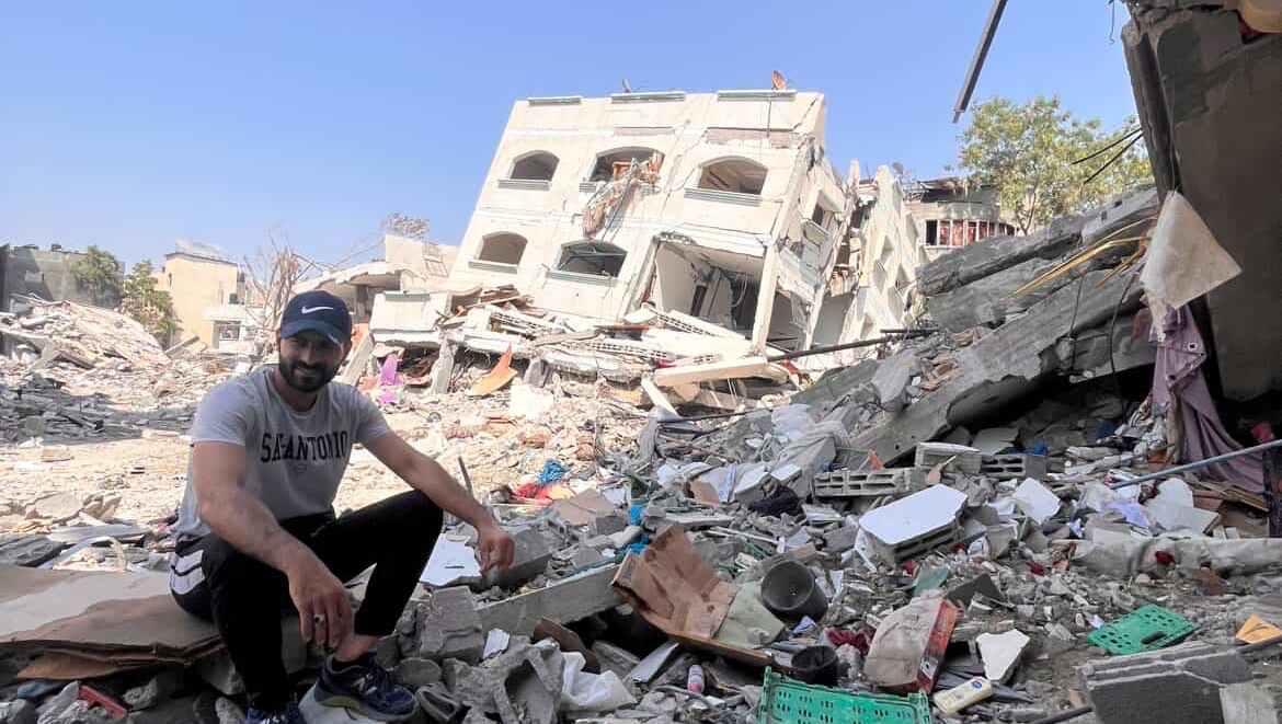 Fundraiser by Allen Chase : Urgent Help for Twins' Father in Gaza