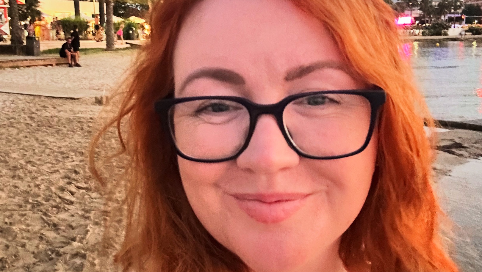 Fundraiser for Lucy Chapple by Helen Jones : Support Lucy & Her Family Through Bowel Cancer Treatme