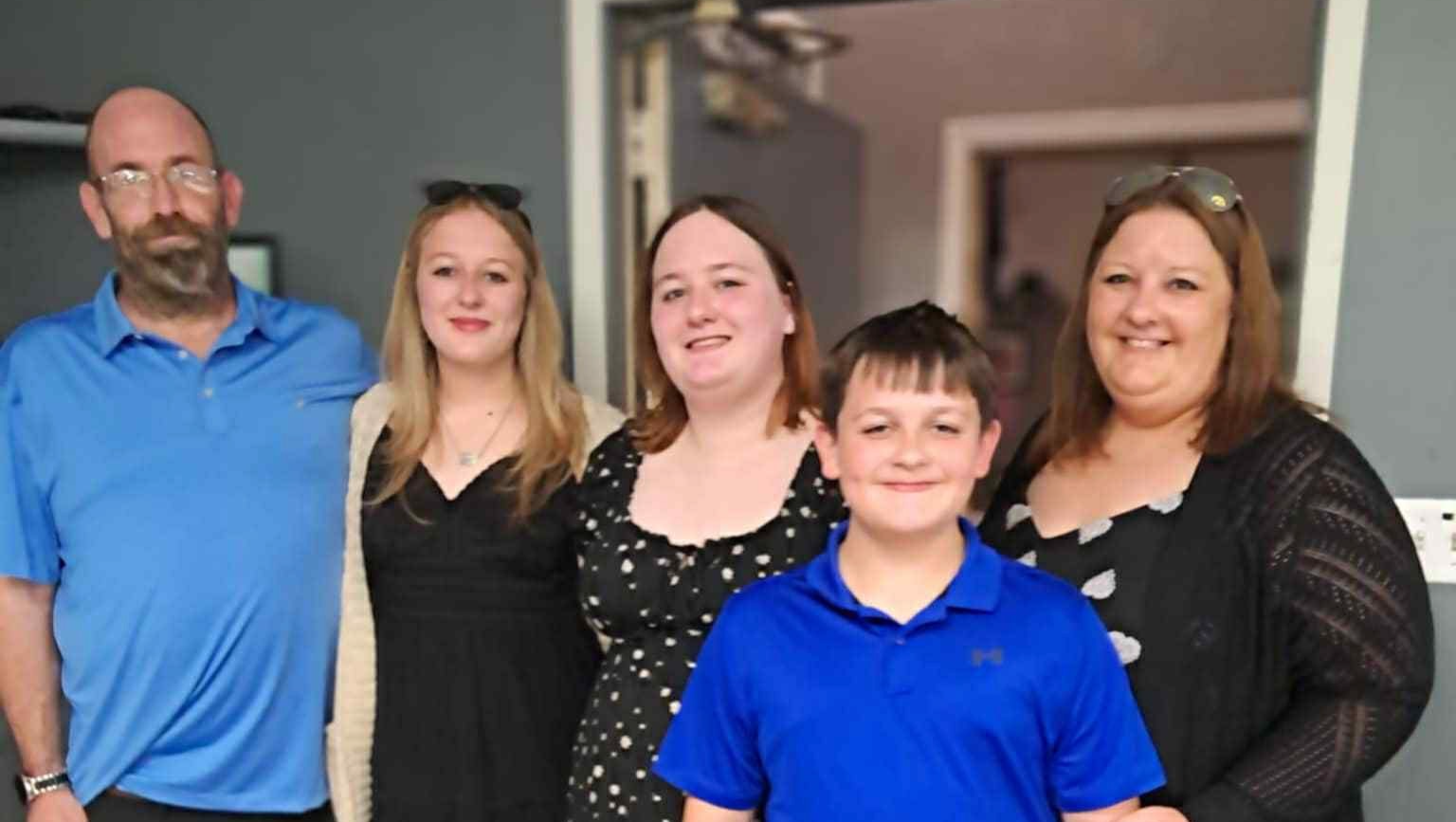 Fundraiser for Gretchen Obrien by Alyssa Garbiso : Standing With Jon O ...