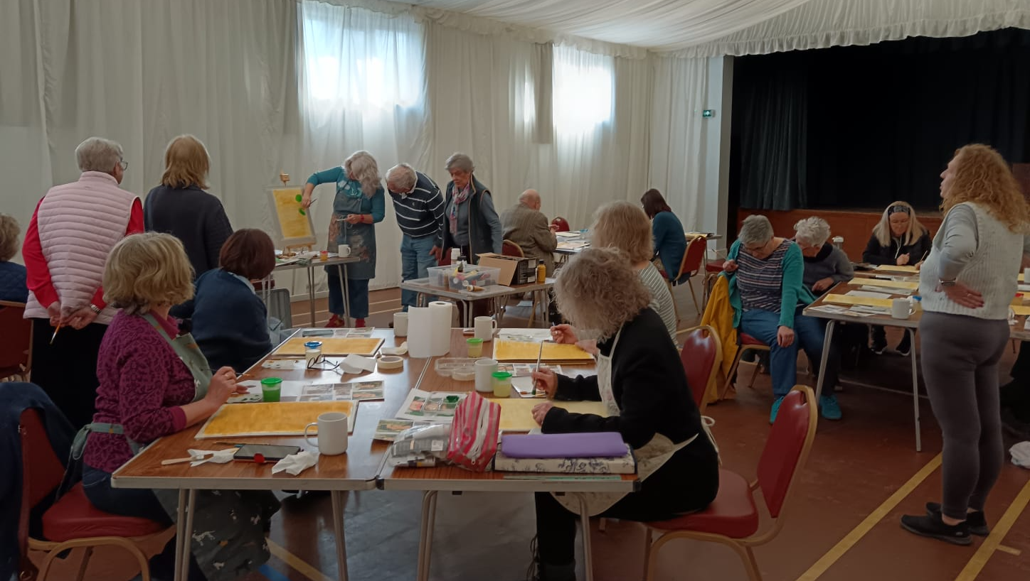 Fundraiser by Rachel Duffield : Community Art Club is running out of paint!
