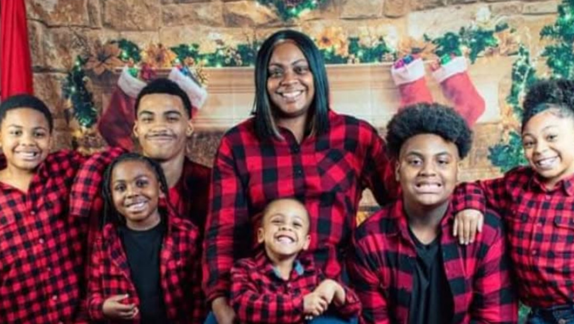 Fundraiser by Kobe M : Help Us Lay Shataria to Rest with Love & Dignity ️