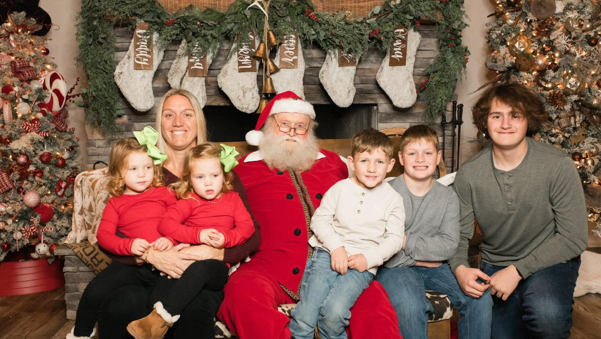 Fundraiser by Emily Mickle : Support for Erica’s Family