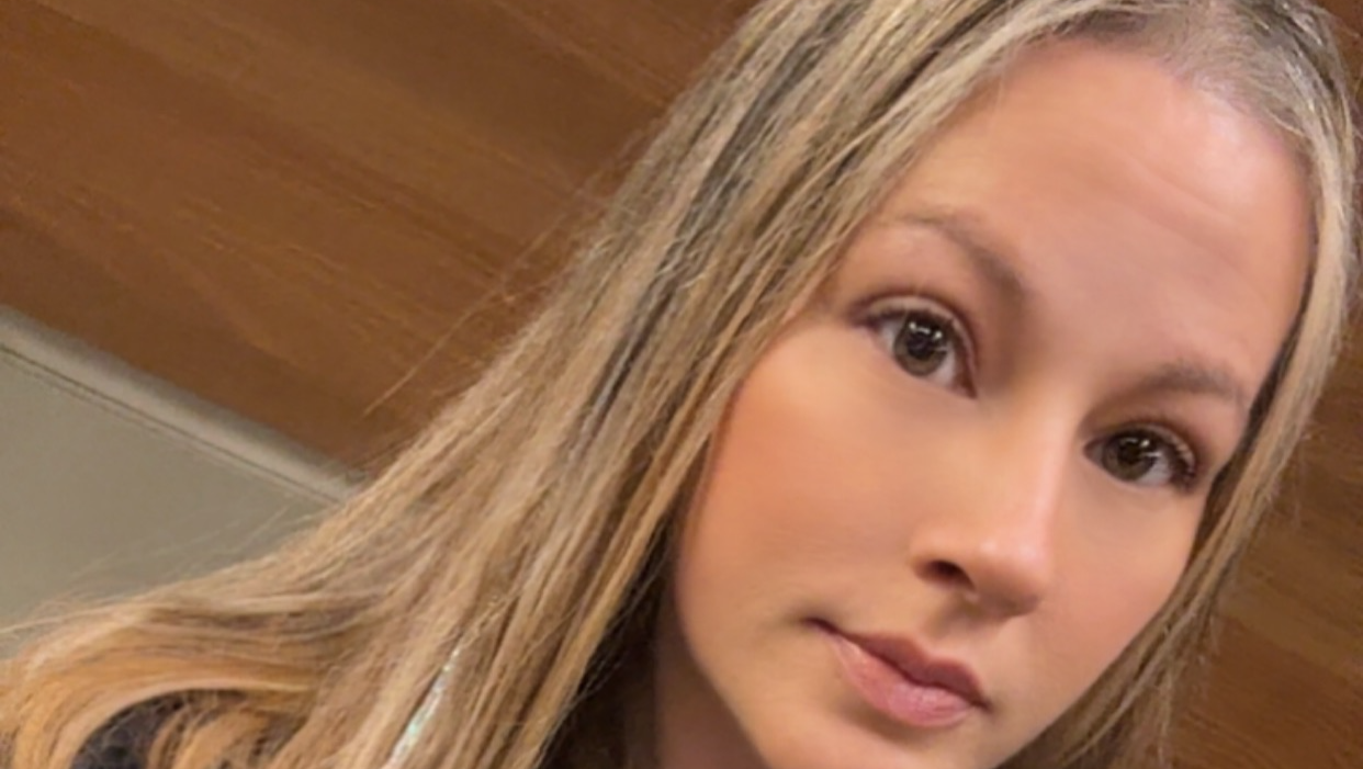 Fundraiser for Danielle Butler by Katie Schmeltz : Stand with Dani ...