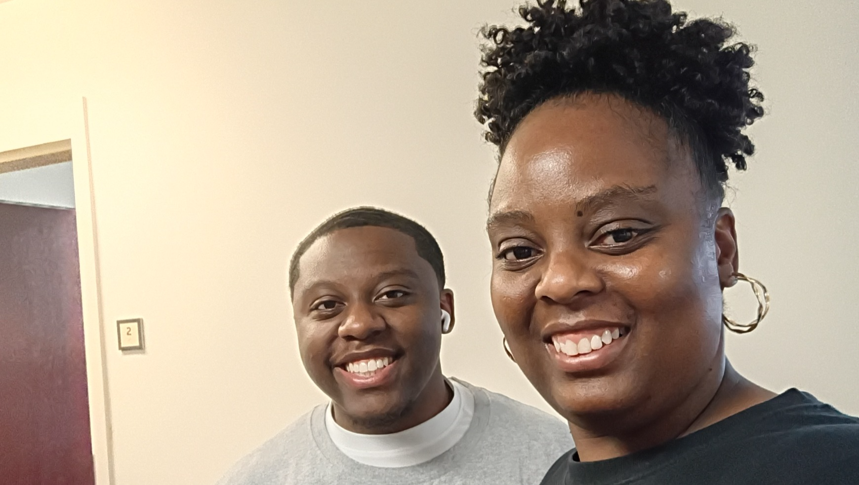 Fundraiser by Leslie Perkins : Support Emmanuel's College Journey
