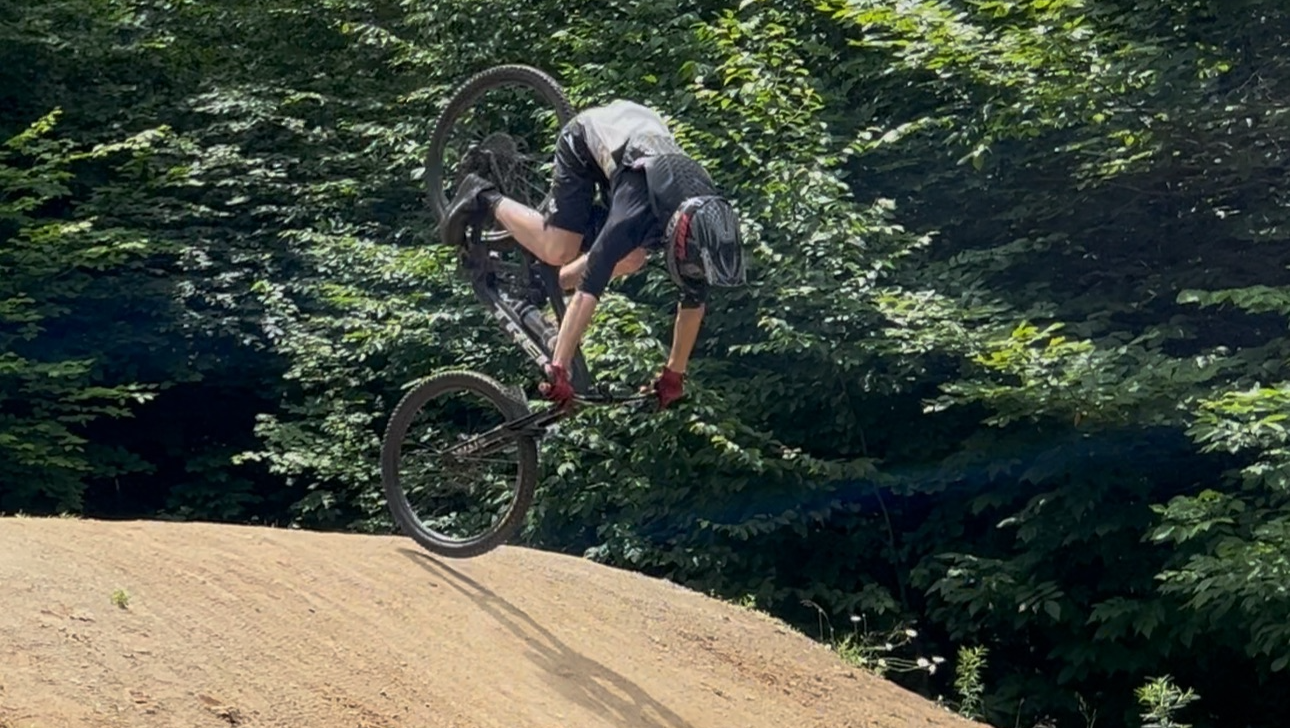 Fundraiser by Evan Sydnor : Help a College Student Replace Cracked Bike ...