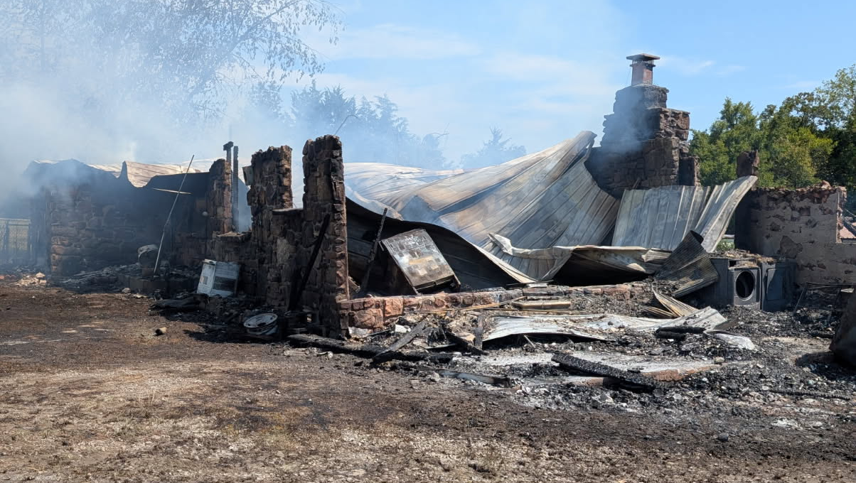 Fundraiser for Kim Redo by Candace Barker : House Fire Relief for Redo ...