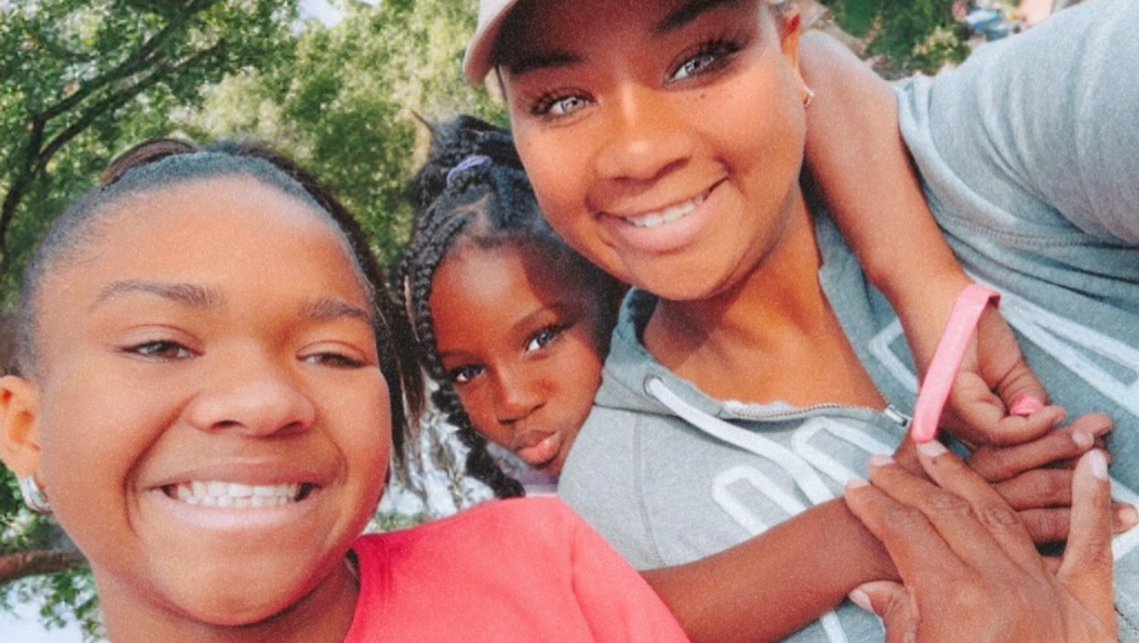 Fundraiser by Monique Davis : No One Should Fight Alone, Single Mom ...