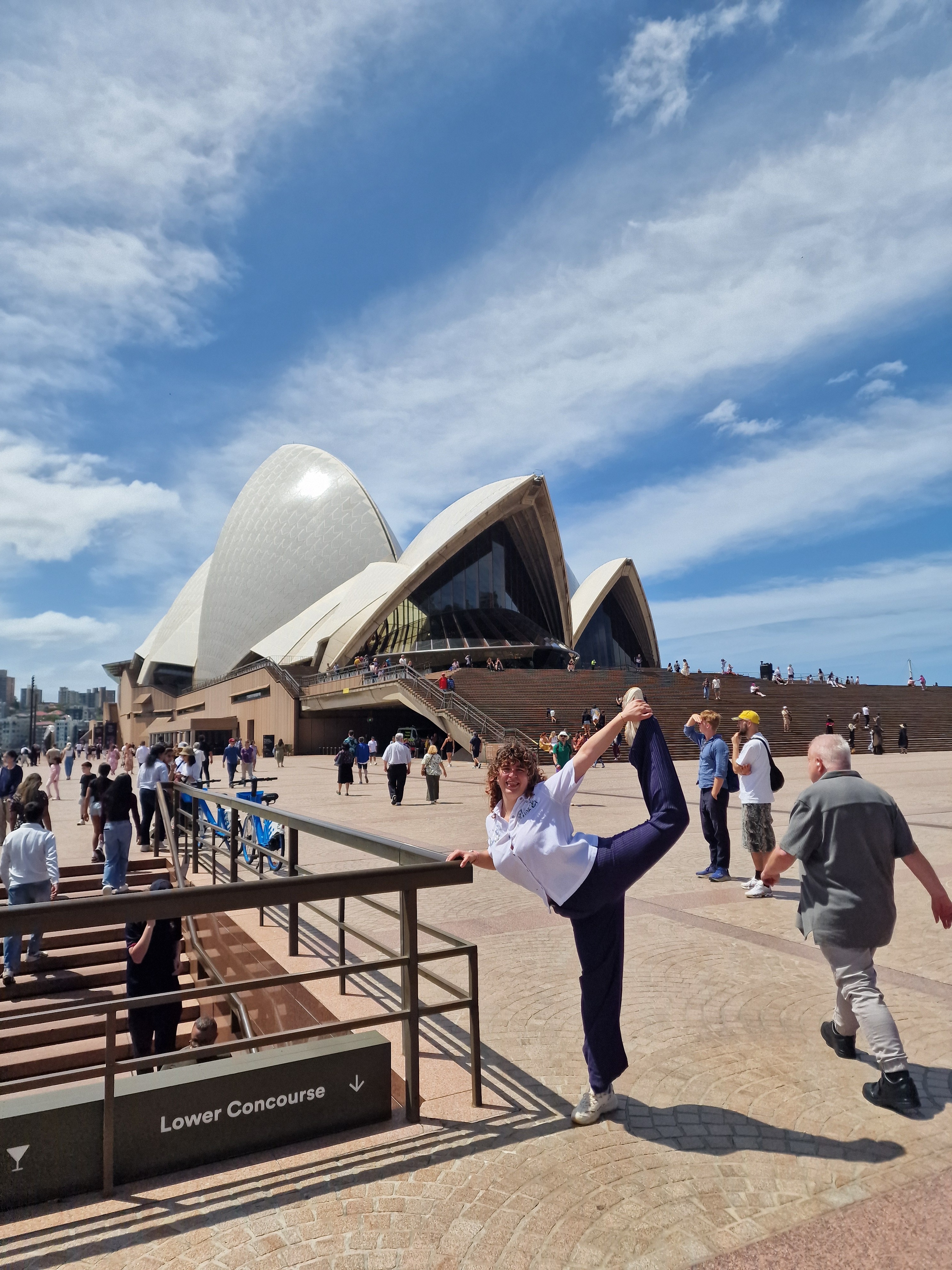 Fundraiser by Sifra Ottens : Sifra on her way to YWAM Kona screen acting