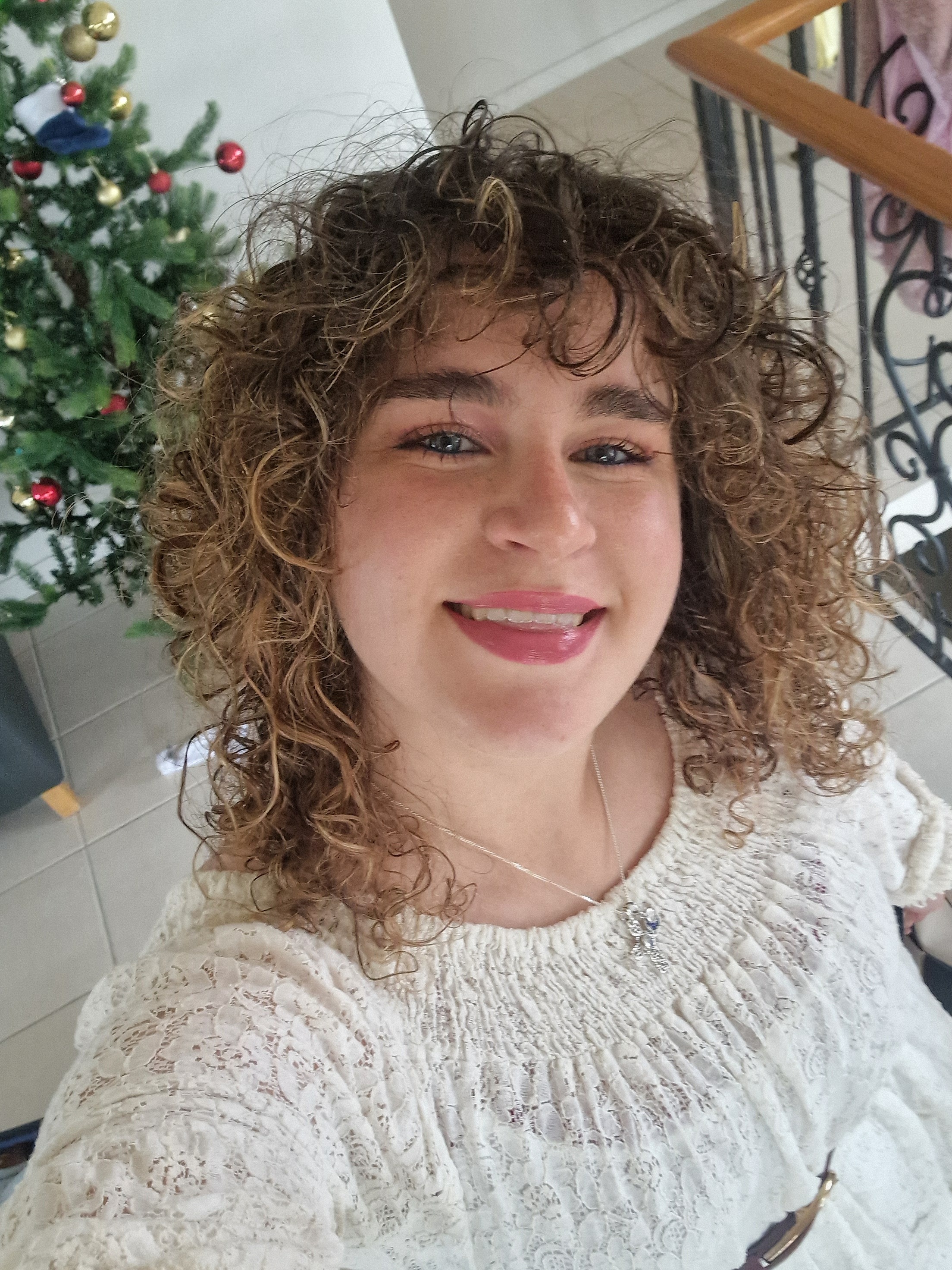 Fundraiser by Sifra Ottens : Sifra on her way to YWAM Kona screen acting