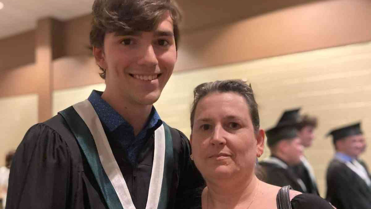 Fundraiser for Rebecca Clement by Dylan Weigl : Joey and Becky Clement
